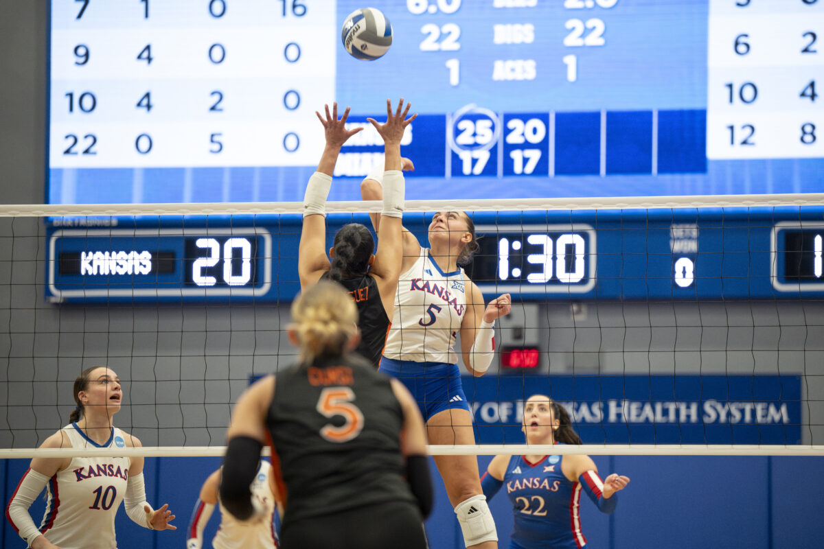 Photo Gallery: KU volleyball moves on to Sweet 16 by dispatching Miami ...